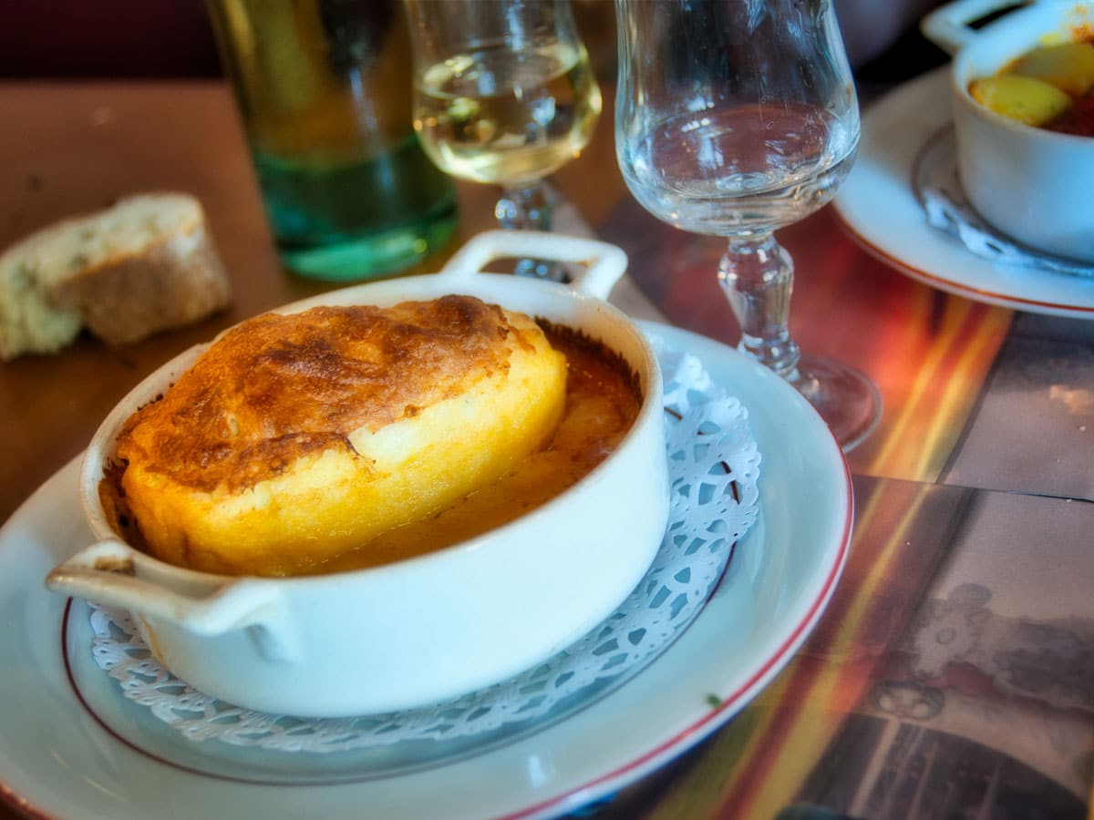 Guide du bouchon lyonnais – conseils pour découvrir les meilleures ...